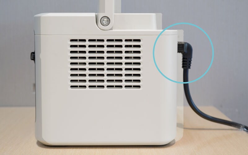 BN-RF800/BN-RF510/BN-RF250 | ポータブル電源 | Victor